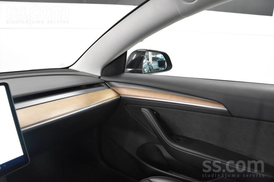 Melns Tesla Model 3 2022 Rīga, ar dzinēja tilpumu 0.00 L un nobraukumu 106 tūkst. km par 29990 €, foto 14 vietnē AUTOMOTO.COM.LV