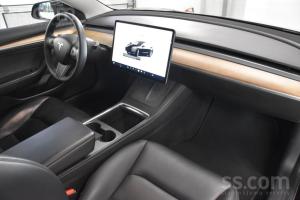 Melns Tesla Model 3 2022 Rīga, ar dzinēja tilpumu 0.00 L un nobraukumu 106 tūkst. km par 29990 €, foto 16 vietnē AUTOMOTO.COM.LV