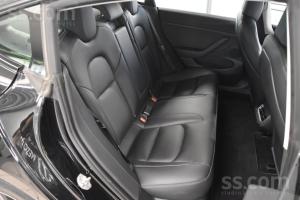 Melns Tesla Model 3 2022 Rīga, ar dzinēja tilpumu 0.00 L un nobraukumu 106 tūkst. km par 29990 €, foto 18 vietnē AUTOMOTO.COM.LV