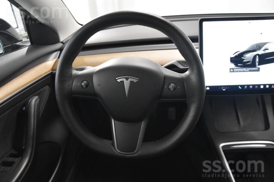 Melns Tesla Model 3 2022 Rīga, ar dzinēja tilpumu 0.00 L un nobraukumu 106 tūkst. km par 29990 €, foto 26 vietnē AUTOMOTO.COM.LV