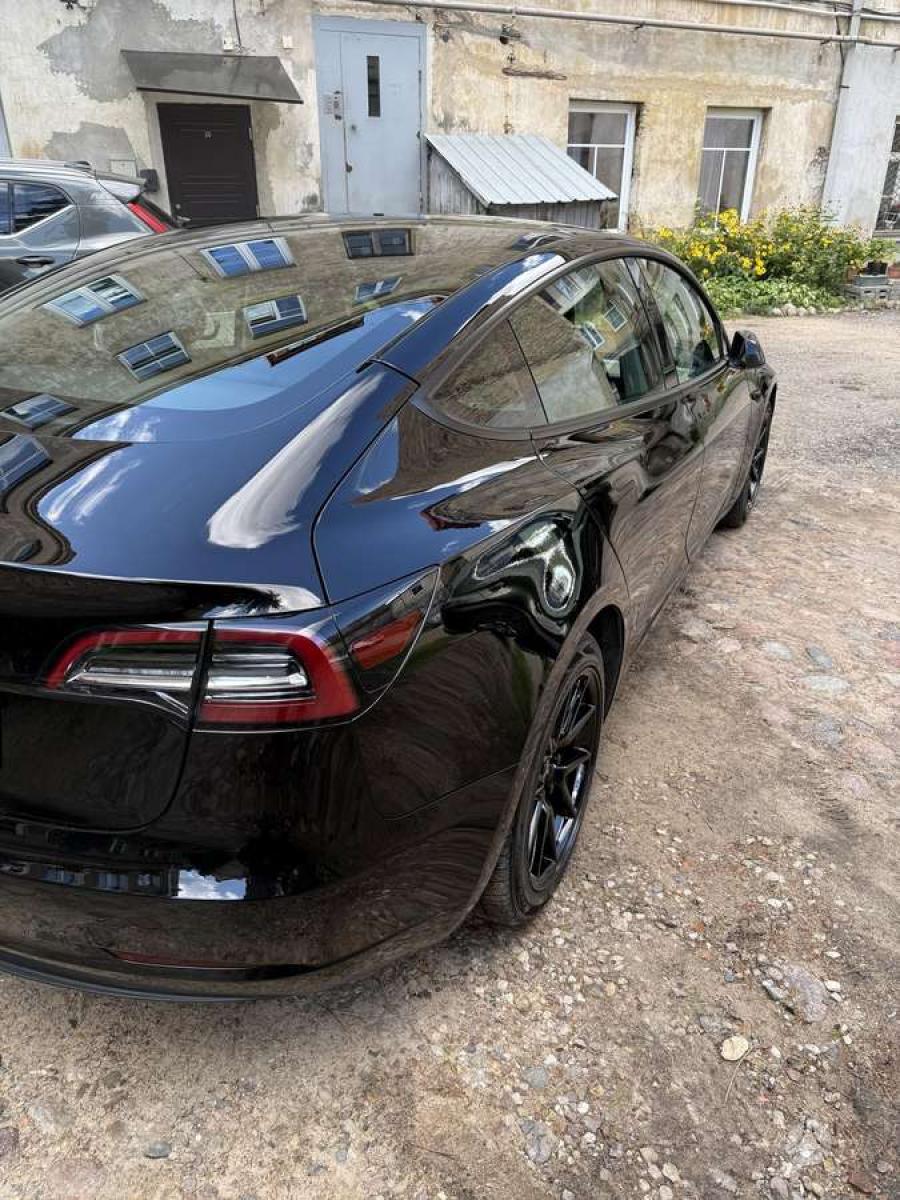 Melns Tesla Model 3 2022 Viļņa, ar dzinēja tilpumu 0.00 L un nobraukumu 64 tūkst. km par 23900 €, foto 6 vietnē AUTOMOTO.COM.LV