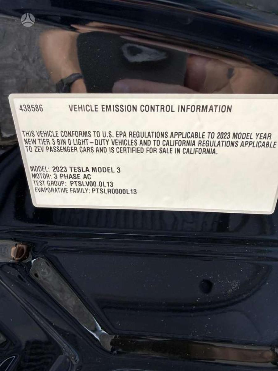 Melns Tesla Model 3 2022 Viļņa, ar dzinēja tilpumu 0.00 L un nobraukumu 64 tūkst. km par 23900 €, foto 25 vietnē AUTOMOTO.COM.LV