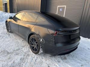 Melns Tesla Model 3 2023 Alīta, ar dzinēja tilpumu 0.00 L un nobraukumu 124 tūkst. km par 17300 €, foto 6 vietnē AUTOMOTO.COM.LV