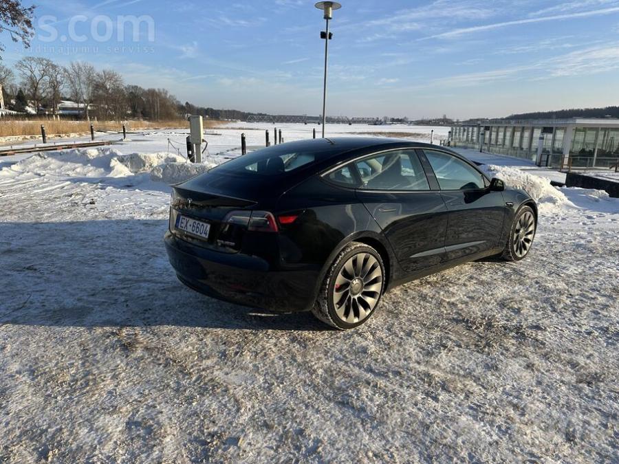 Black Tesla Model 3 2023 in Riga, with an engine capacity of 0.00 L and mileage of 58 thousand km for 35000 €, photo 2 on AUTOMOTO.COM.LV