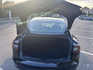 Melns Tesla Model 3 2023 Kauņa, ar dzinēja tilpumu 0.00 L un nobraukumu 24 tūkst. km par 26000 €, foto 12 vietnē AUTOMOTO.COM.LV