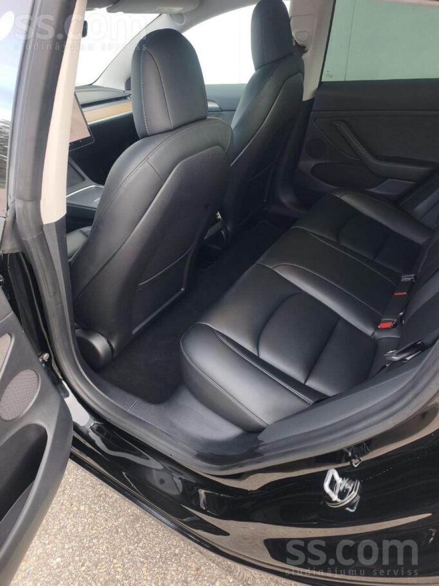 Melns Tesla Model 3 2023 Rīga, ar dzinēja tilpumu 0.00 L un nobraukumu 40 tūkst. km par 28750 €, foto 8 vietnē AUTOMOTO.COM.LV