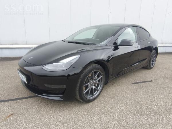 Melns Tesla Model 3 2023 Rīga, ar dzinēja tilpumu 0.00 L un nobraukumu 40 tūkst. km par 28750 €, foto 3 vietnē AUTOMOTO.COM.LV