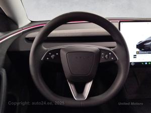 Melns Tesla Model 3 2024 Tallina, ar dzinēja tilpumu 0.00 L un nobraukumu 31 tūkst. km par 44990 €, foto 4 vietnē AUTOMOTO.COM.LV
