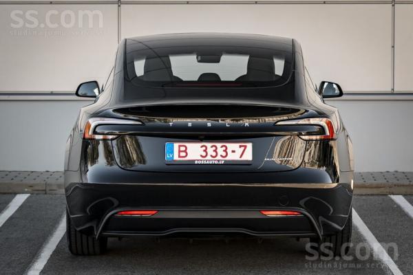 Melns Tesla Model 3 2024 Rīga, ar dzinēja tilpumu 0.00 L un nobraukumu 41 tūkst. km par 42500 €, foto 6 vietnē AUTOMOTO.COM.LV