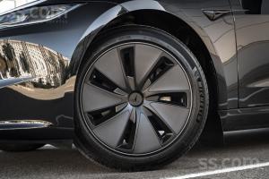 Melns Tesla Model 3 2024 Rīga, ar dzinēja tilpumu 0.00 L un nobraukumu 41 tūkst. km par 42500 €, foto 11 vietnē AUTOMOTO.COM.LV