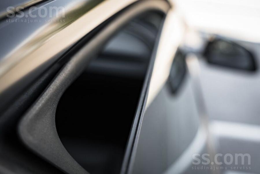 Melns Tesla Model 3 2024 Rīga, ar dzinēja tilpumu 0.00 L un nobraukumu 41 tūkst. km par 42500 €, foto 13 vietnē AUTOMOTO.COM.LV