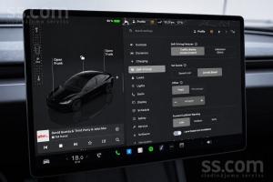 Melns Tesla Model 3 2024 Rīga, ar dzinēja tilpumu 0.00 L un nobraukumu 41 tūkst. km par 42500 €, foto 30 vietnē AUTOMOTO.COM.LV