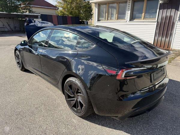 Melns Tesla Model 3 2025 Kauņa, ar dzinēja tilpumu 0.00 L un nobraukumu 23 tūkst. km par 28990 €, foto 8 vietnē AUTOMOTO.COM.LV