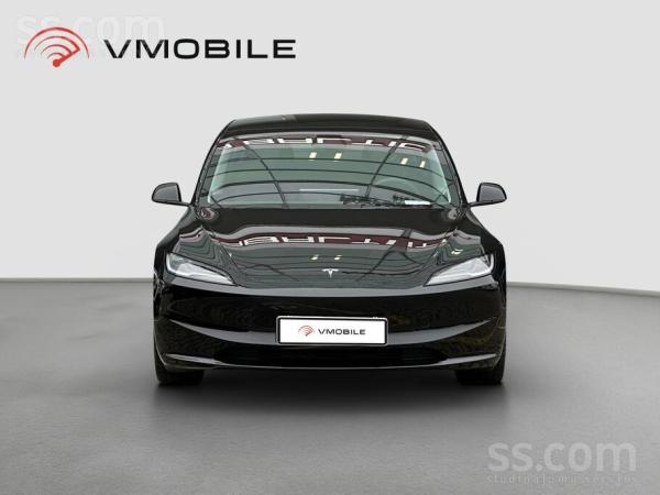 Black Tesla Model 3 2026 in Riga, with an engine capacity of 0.00 L and mileage of 10 thousand km for 60890 €, photo 3 on AUTOMOTO.COM.LV