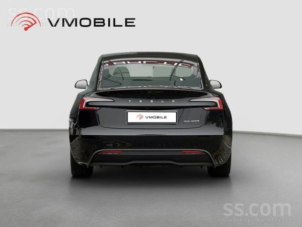 Black Tesla Model 3 2026 in Riga, with an engine capacity of 0.00 L and mileage of 10 thousand km for 60890 €, photo 4 on AUTOMOTO.COM.LV