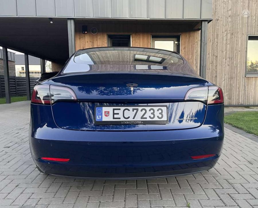 Zils Tesla Model 3 2019 Viļņa, ar dzinēja tilpumu 0.00 L un nobraukumu 138 tūkst. km par 21000 €, foto 13 vietnē AUTOMOTO.COM.LV