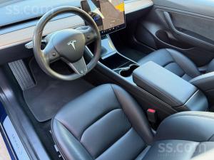 Zils Tesla Model 3 2019 Rīga, ar dzinēja tilpumu 0.00 L un nobraukumu 128 tūkst. km par 17300 €, foto 5 vietnē AUTOMOTO.COM.LV