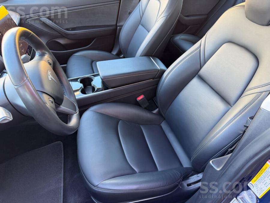 Zils Tesla Model 3 2019 Rīga, ar dzinēja tilpumu 0.00 L un nobraukumu 128 tūkst. km par 17300 €, foto 6 vietnē AUTOMOTO.COM.LV