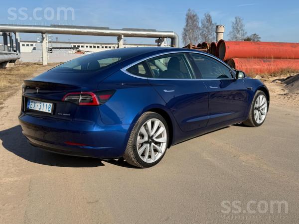 Синий Тесла Модель 3 2019 в Рига, объемом двигателя 0.00 л и пробегом 128 тыс. км за 17300 €, фото 8 на AUTOMOTO.COM.LV
