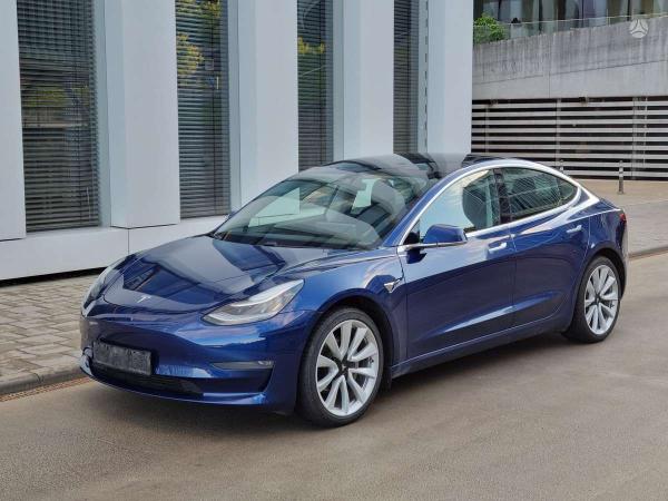 Zils Tesla Model 3 2020 Viļņa, ar dzinēja tilpumu 0.00 L un nobraukumu 190 tūkst. km par 18700 €, foto 1 vietnē AUTOMOTO.COM.LV