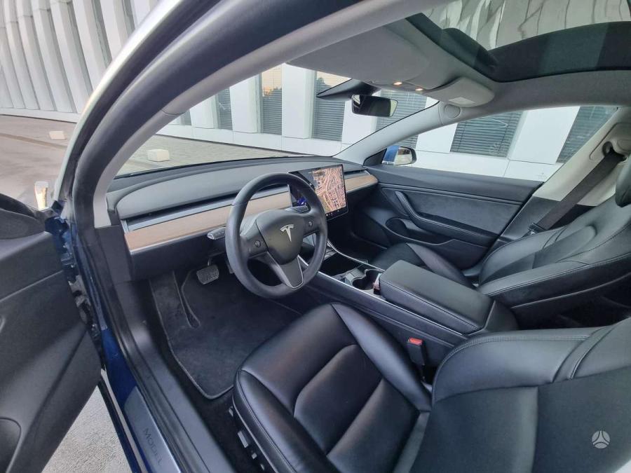 Синий Тесла Модель 3 2020 в Вильнюс, объемом двигателя 0.00 л и пробегом 190 тыс. км за 18700 €, фото 11 на AUTOMOTO.COM.LV