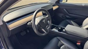 Blue Tesla Model 3 2020 in Vilnius, with an engine capacity of 0.00 L and mileage of 191 thousand km for 18500 €, photo 12 on AUTOMOTO.COM.LV