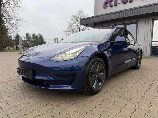Zils Tesla Model 3 2022 Šauļi, ar dzinēja tilpumu 0.00 L un nobraukumu 63 tūkst. km par 25990 €, foto 5 vietnē AUTOMOTO.COM.LV
