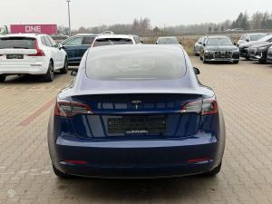 Zils Tesla Model 3 2022 Šauļi, ar dzinēja tilpumu 0.00 L un nobraukumu 63 tūkst. km par 25990 €, foto 9 vietnē AUTOMOTO.COM.LV