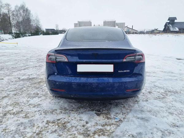 Zils Tesla Model 3 2022 Marijampole, ar dzinēja tilpumu 0.00 L un nobraukumu 107 tūkst. km par 23900 €, foto 4 vietnē AUTOMOTO.COM.LV