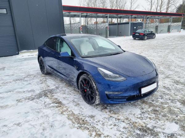 Zils Tesla Model 3 2022 Marijampole, ar dzinēja tilpumu 0.00 L un nobraukumu 107 tūkst. km par 23900 €, foto 6 vietnē AUTOMOTO.COM.LV