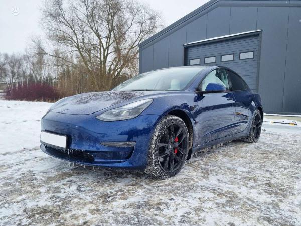 Zils Tesla Model 3 2022 Marijampole, ar dzinēja tilpumu 0.00 L un nobraukumu 107 tūkst. km par 23900 €, foto 7 vietnē AUTOMOTO.COM.LV