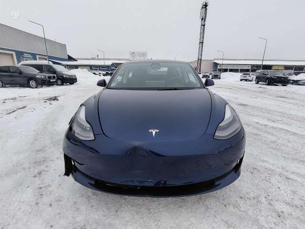 Zils Tesla Model 3 2022 Šauļi, ar dzinēja tilpumu 0.00 L un nobraukumu 62 tūkst. km par 17900 €, foto 3 vietnē AUTOMOTO.COM.LV