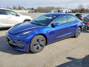 Zils Tesla Model 3 2023 Viļņa, ar dzinēja tilpumu 0.00 L un nobraukumu 31 tūkst. km par 13950 €, foto  vietnē AUTOMOTO.COM.LV