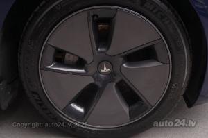 Zils Tesla Model 3 2023 Tallina, ar dzinēja tilpumu 0.00 L un nobraukumu 67 tūkst. km par 99000 €, foto 20 vietnē AUTOMOTO.COM.LV