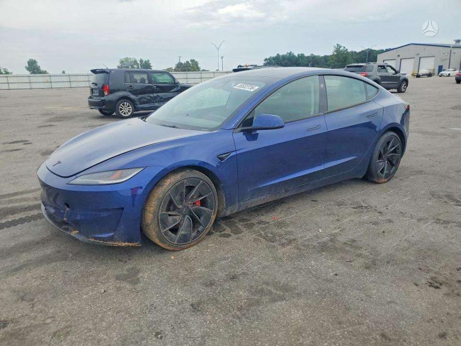 Zils Tesla Model 3 2024 Klaipėda, ar dzinēja tilpumu 0.00 L un nobraukumu 39 tūkst. km par 18500 €, foto 1 vietnē AUTOMOTO.COM.LV