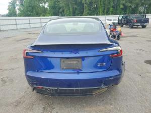 Zils Tesla Model 3 2024 Klaipėda, ar dzinēja tilpumu 0.00 L un nobraukumu 39 tūkst. km par 18500 €, foto 4 vietnē AUTOMOTO.COM.LV