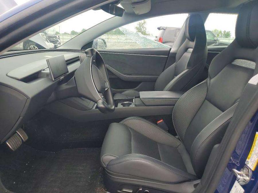 Zils Tesla Model 3 2024 Klaipėda, ar dzinēja tilpumu 0.00 L un nobraukumu 39 tūkst. km par 18500 €, foto 10 vietnē AUTOMOTO.COM.LV