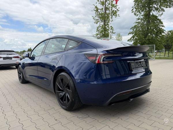 Zils Tesla Model 3 2024 Šauļi, ar dzinēja tilpumu 0.00 L un nobraukumu 15 tūkst. km par 51990 €, foto 9 vietnē AUTOMOTO.COM.LV
