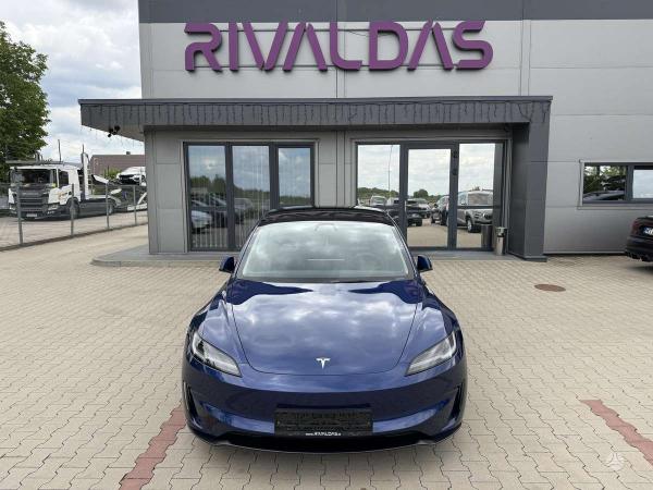 Zils Tesla Model 3 2024 Šauļi, ar dzinēja tilpumu 0.00 L un nobraukumu 15 tūkst. km par 51990 €, foto 1 vietnē AUTOMOTO.COM.LV