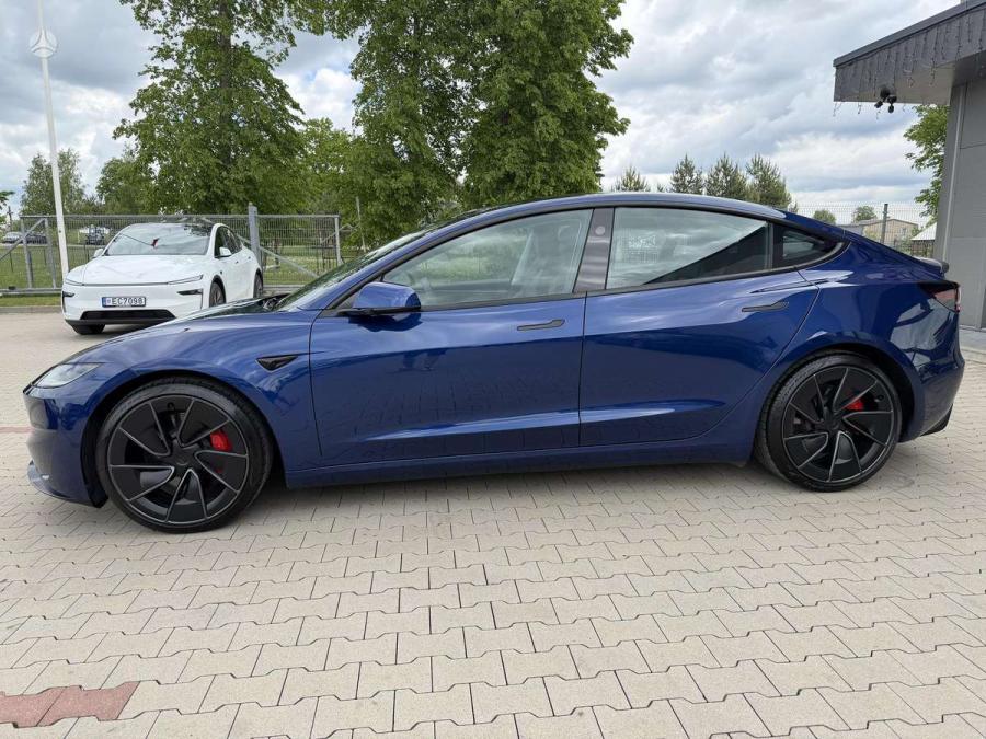 Zils Tesla Model 3 2024 Šauļi, ar dzinēja tilpumu 0.00 L un nobraukumu 15 tūkst. km par 51990 €, foto 9 vietnē AUTOMOTO.COM.LV