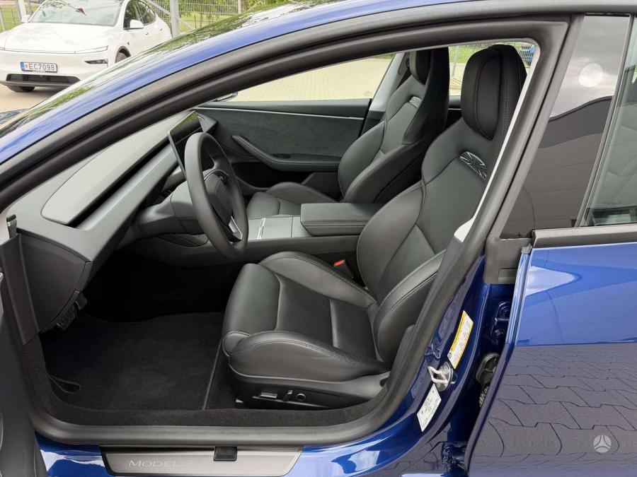 Zils Tesla Model 3 2024 Šauļi, ar dzinēja tilpumu 0.00 L un nobraukumu 15 tūkst. km par 51990 €, foto 14 vietnē AUTOMOTO.COM.LV