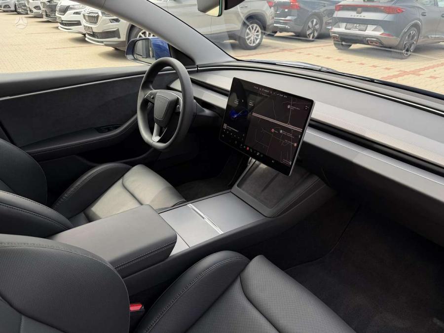Zils Tesla Model 3 2024 Šauļi, ar dzinēja tilpumu 0.00 L un nobraukumu 15 tūkst. km par 51990 €, foto 17 vietnē AUTOMOTO.COM.LV