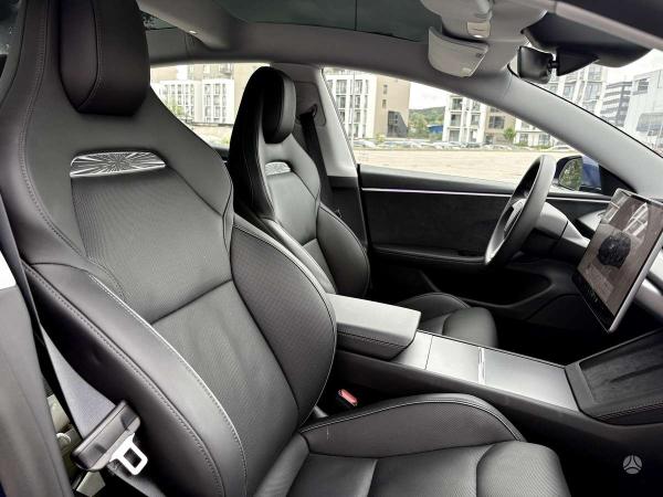 Zils Tesla Model 3 2025 Viļņa, ar dzinēja tilpumu 0.00 L un nobraukumu 8 tūkst. km par 43100 €, foto 7 vietnē AUTOMOTO.COM.LV