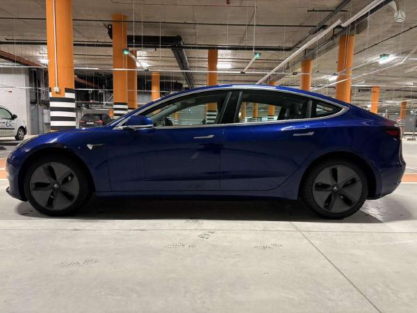 Blue Tesla Model 3 2019 in Vilnius, with an engine capacity of 0.00 L and mileage of 197 thousand km for 13850 €, photo 9 on AUTOMOTO.COM.LV