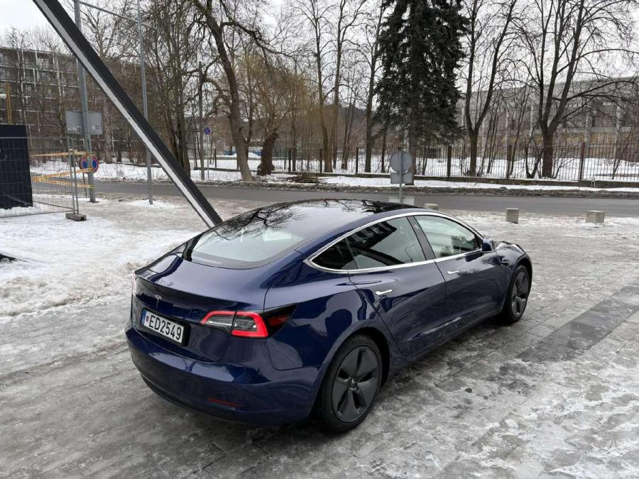 Zils Tesla Model 3 2019 Viļņa, ar dzinēja tilpumu 0.00 L un nobraukumu 197 tūkst. km par 13850 €, foto 15 vietnē AUTOMOTO.COM.LV