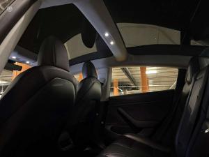 Zils Tesla Model 3 2019 Viļņa, ar dzinēja tilpumu 0.00 L un nobraukumu 197 tūkst. km par 13850 €, foto 18 vietnē AUTOMOTO.COM.LV