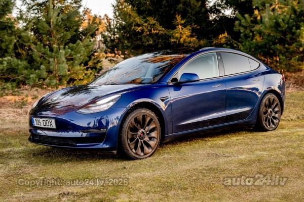 Blue Tesla Model 3 2019 in Parnu, with an engine capacity of 0.00 L and mileage of 86 thousand km for 22500 €, photo 4 on AUTOMOTO.COM.LV