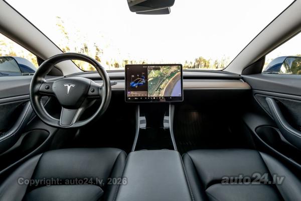 Blue Tesla Model 3 2019 in Parnu, with an engine capacity of 0.00 L and mileage of 86 thousand km for 22500 €, photo 10 on AUTOMOTO.COM.LV