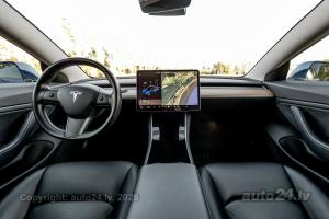 Blue Tesla Model 3 2019 in Parnu, with an engine capacity of 0.00 L and mileage of 86 thousand km for 22500 €, photo 11 on AUTOMOTO.COM.LV