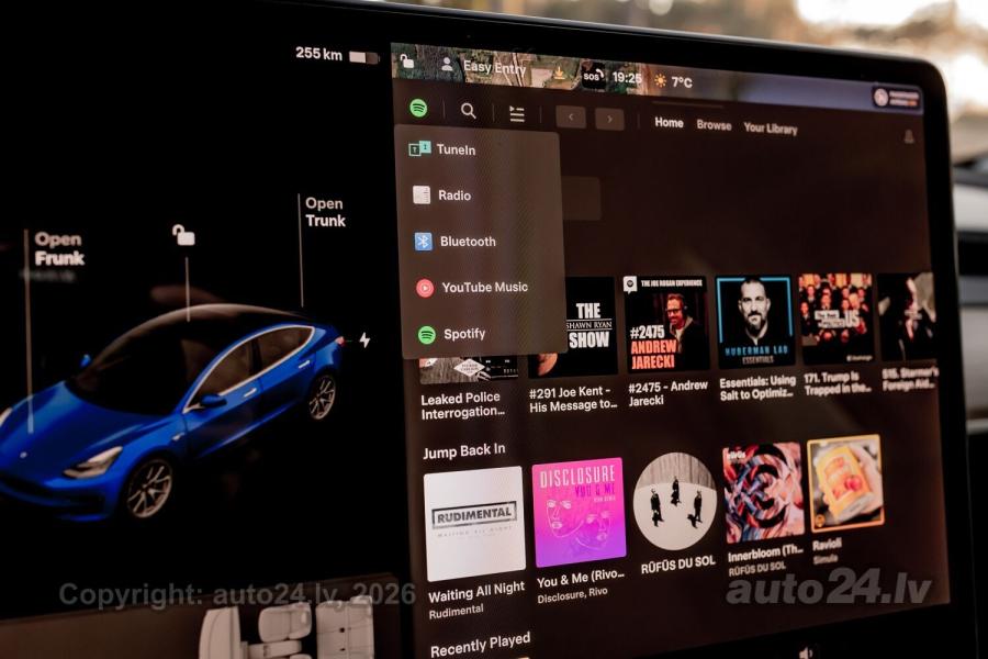 Blue Tesla Model 3 2019 in Parnu, with an engine capacity of 0.00 L and mileage of 86 thousand km for 22500 €, photo 28 on AUTOMOTO.COM.LV
